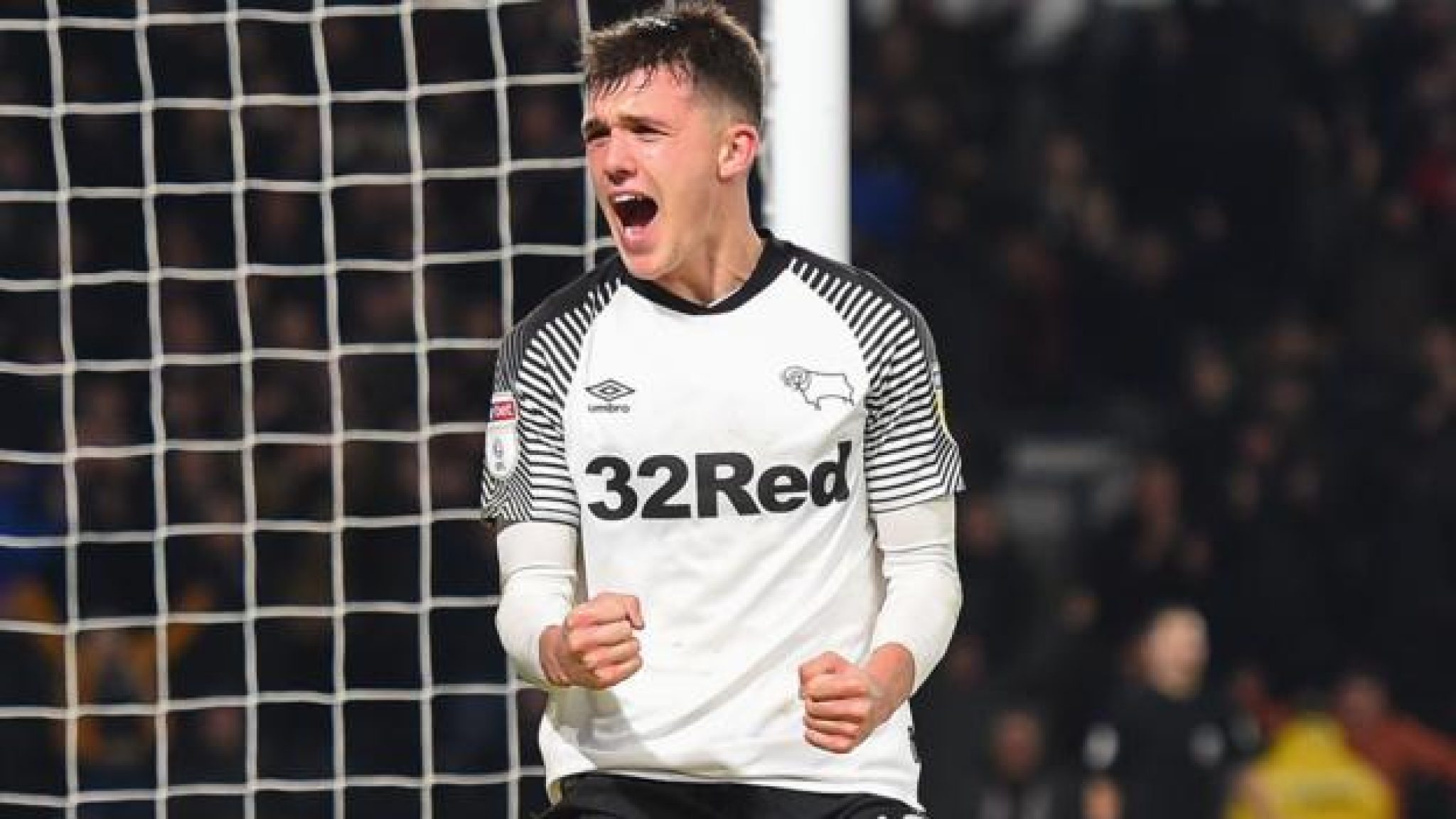 Derby County 2-1 Charlton Athletic: Jason Knight gives 10-man hosts ...